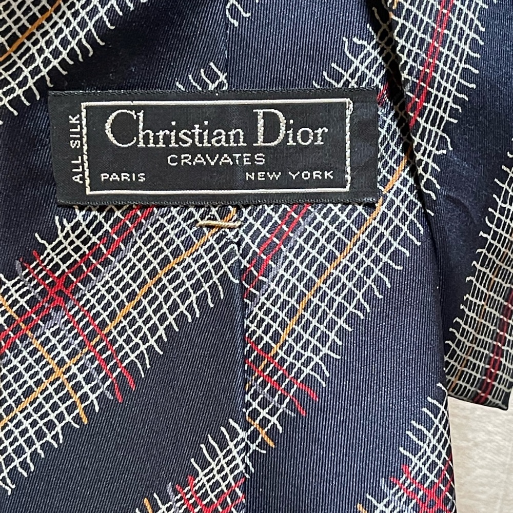 Christian Dior Vintage Navy Silk Necktie - Gem